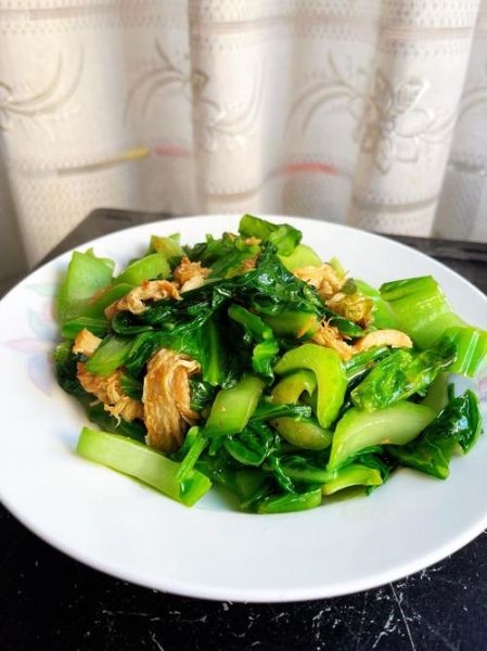 炒芥菜怎么炒不苦_芥菜炒之前要焯水吗-第2张图片-山城妙识