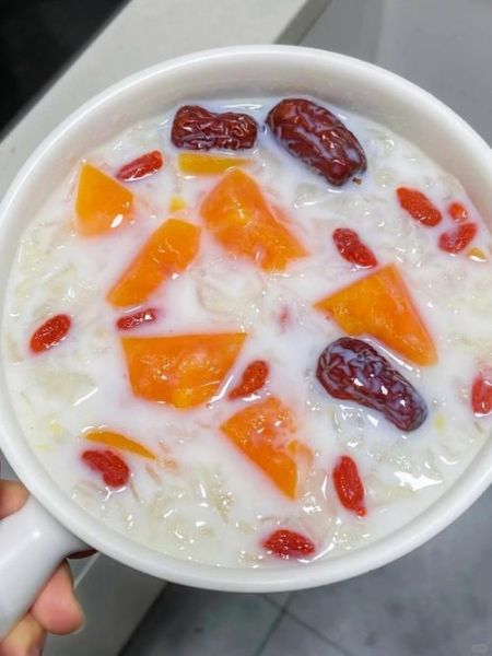 木瓜可以配什么煲汤_木瓜煲汤搭配什么食材好-第1张图片-山城妙识