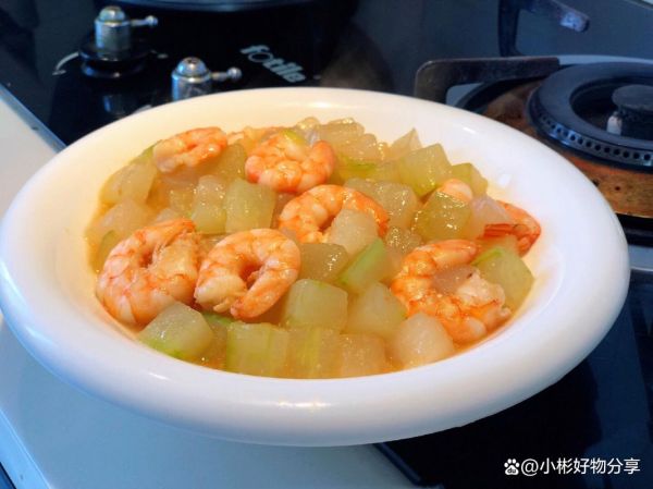 虾仁烧冬瓜怎么烧好吃窍门_冬瓜虾仁汤鲜不腥秘诀-第3张图片-山城妙识