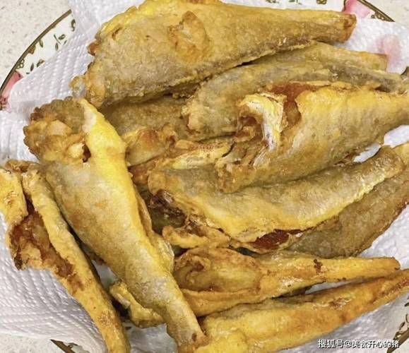 干炸小黄鱼用面粉还是淀粉_哪个更酥脆-第1张图片-山城妙识