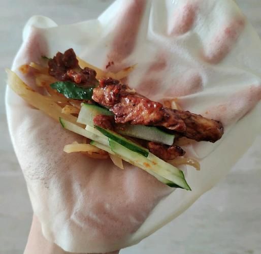 饺子皮怎么做才筋道_春饼皮怎么烙才不硬-第1张图片-山城妙识