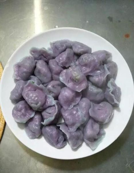 五彩饺子皮怎么做_五彩饺子皮用什么蔬菜上色-第3张图片-山城妙识