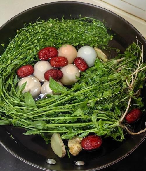 荠菜煮鸡蛋煮多久_荠菜鸡蛋要煮几分钟-第2张图片-山城妙识 荠菜煮鸡蛋煮多久_荠菜鸡蛋要煮几分钟-第2张图片-山城妙识