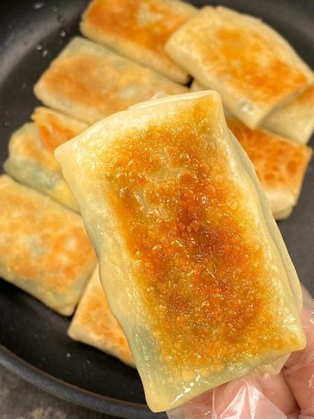 韭菜盒子怎么做又软又好吃_韭菜盒子皮怎么和才软-第1张图片-山城妙识