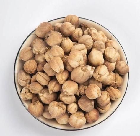 白豆蔻在卤水中作用_白豆蔻和草豆蔻区别-第2张图片-山城妙识 白豆蔻在卤水中作用_白豆蔻和草豆蔻区别-第2张图片-山城妙识