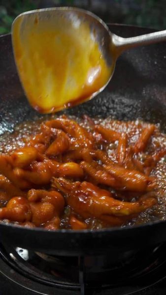 洪濑鸡爪卤料配方_正宗做法怎么做-第3张图片-山城妙识