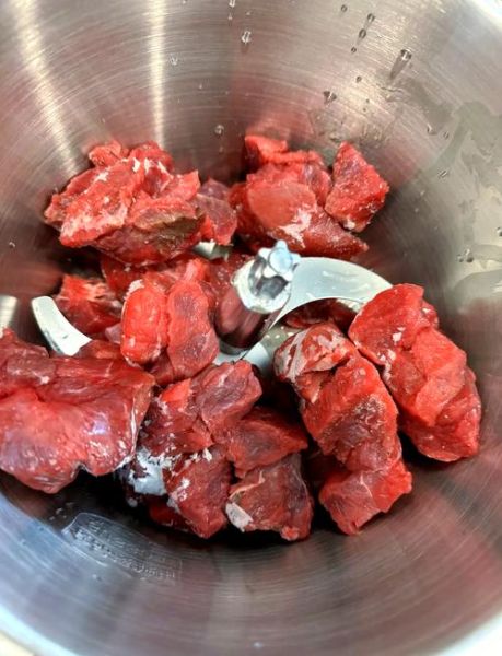 自制牛肉丸怎么做才弹牙_牛肉丸Q弹的秘诀-第3张图片-山城妙识 自制牛肉丸怎么做才弹牙_牛肉丸Q弹的秘诀-第3张图片-山城妙识