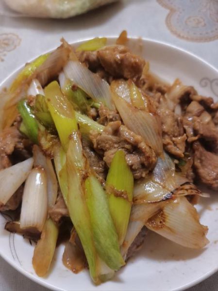 洋葱炒羊肉怎么做_正宗做法-第2张图片-山城妙识