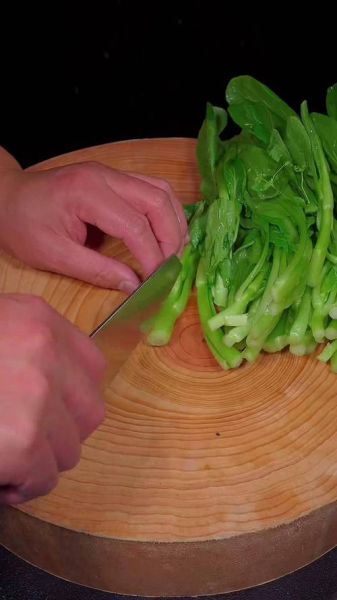 菜心怎么择菜_菜心择菜技巧-第2张图片-山城妙识 菜心怎么择菜_菜心择菜技巧-第2张图片-山城妙识