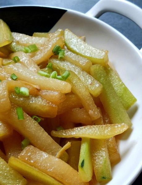 绿甘蓝怎么腌咸菜好吃_绿甘蓝咸菜的做法窍门-第1张图片-山城妙识 绿甘蓝怎么腌咸菜好吃_绿甘蓝咸菜的做法窍门-第1张图片-山城妙识