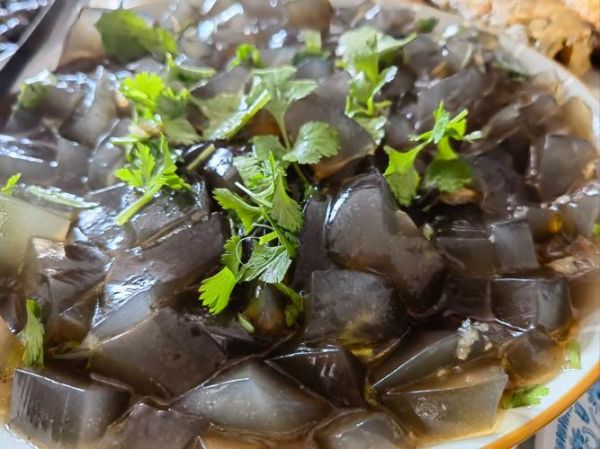 蛤蜊肉里面黑的能吃吗_蛤蜊黑色部位处理方法-第1张图片-山城妙识 蛤蜊肉里面黑的能吃吗_蛤蜊黑色部位处理方法-第1张图片-山城妙识