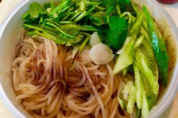 凉拌冷面怎么做_凉拌冷面酱汁比例-第3张图片-山城妙识 凉拌冷面怎么做_凉拌冷面酱汁比例-第3张图片-山城妙识