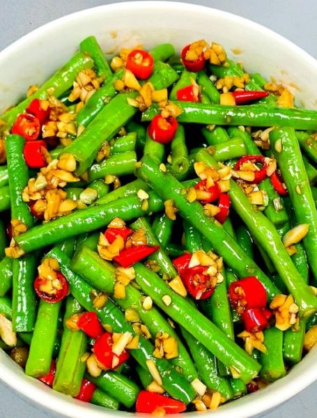 凉拌豆角怎么做好吃_凉拌豆角需要焯水吗-第2张图片-山城妙识