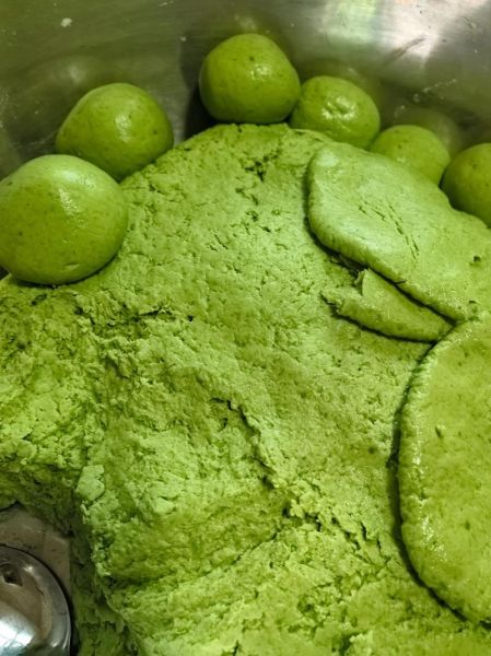 清明菜粑粑怎么做_清明菜粑粑家常做法-第1张图片-山城妙识