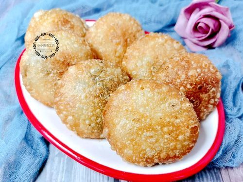 炸糖糕怎么和面_炸糖糕烫面全过程-第1张图片-山城妙识