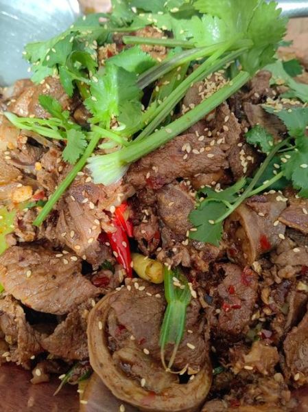 干锅牛排骨怎么做_干锅牛排骨的家常做法-第2张图片-山城妙识