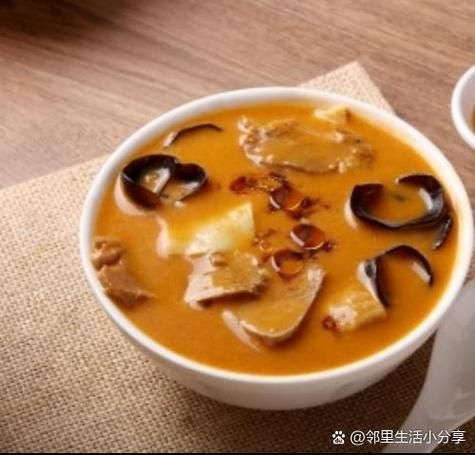 方中山胡辣汤创始人是谁_方中山胡辣汤董事长简介-第1张图片-山城妙识