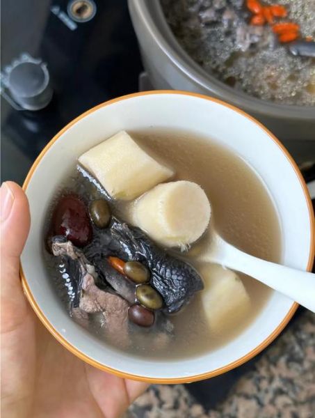 补肾汤的做法与功效_肾虚喝什么汤最好-第2张图片-山城妙识 补肾汤的做法与功效_肾虚喝什么汤最好-第2张图片-山城妙识