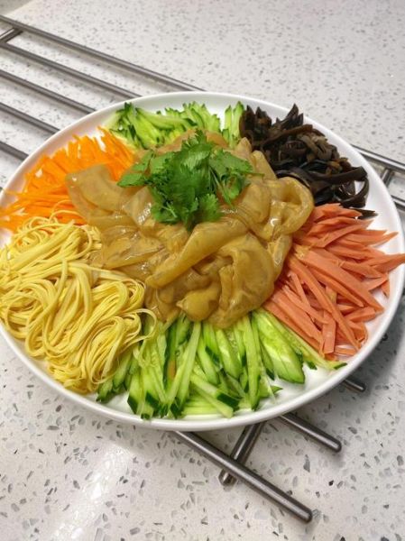 五彩拉皮麻酱调料怎么做_五彩拉皮麻酱怎么调好吃-第2张图片-山城妙识