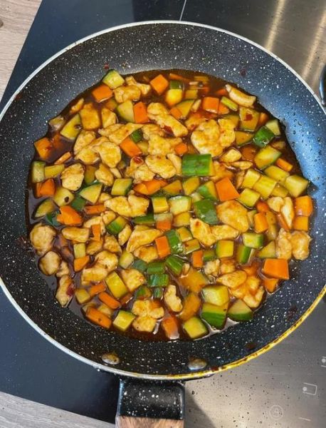 宫保鸡丁怎么做_正宗做法视频教程-第3张图片-山城妙识