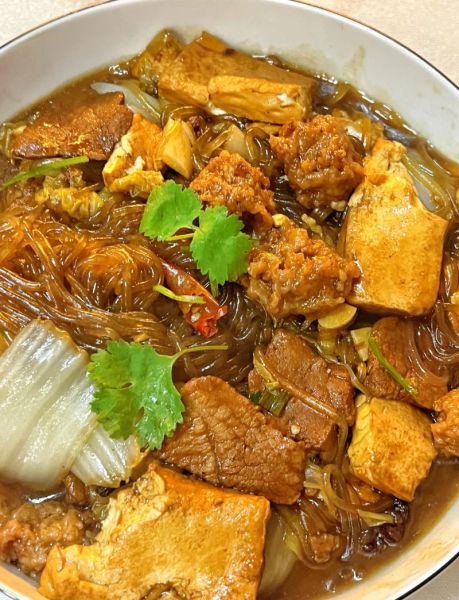 五花肉炖豆腐怎么做_五花肉炖豆腐需要焯水吗-第1张图片-山城妙识 五花肉炖豆腐怎么做_五花肉炖豆腐需要焯水吗-第1张图片-山城妙识