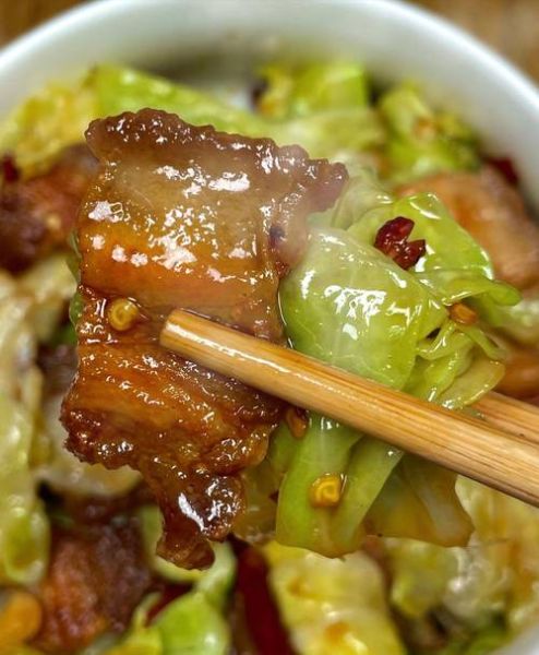 包菜炒肉怎么炒好吃又简单_包菜炒肉的家常做法-第3张图片-山城妙识