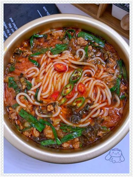 汤米线怎么做好吃_家常汤米线做法大全-第1张图片-山城妙识