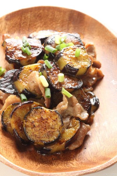 圆茄子怎么做好吃_圆茄子的家常做法大全-第3张图片-山城妙识