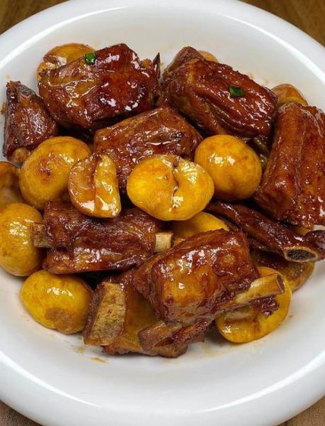 板栗烧排骨怎么做_家常板栗烧排骨的窍门-第1张图片-山城妙识