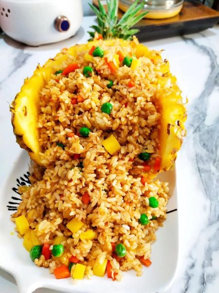 菠萝炒饭怎么做_菠萝炒饭正宗做法-第3张图片-山城妙识