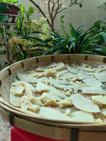 正宗竹笋怎么做好吃_新鲜竹笋怎么处理不苦-第3张图片-山城妙识