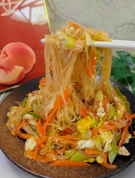 炒粉丝的粉丝怎么泡_炒粉丝前粉丝泡多久-第2张图片-山城妙识