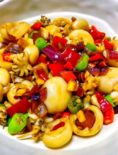 墨鱼仔怎么炒好吃又简单_墨鱼仔炒多久才嫩-第1张图片-山城妙识