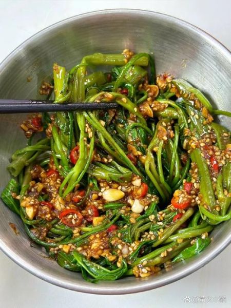 空心菜怎么炒好吃_空心菜焯水几分钟-第1张图片-山城妙识
