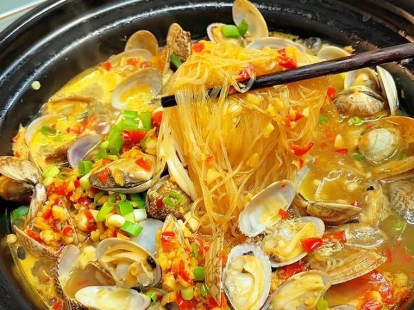 粉丝炒花甲怎么做好吃_花甲粉丝的家常做法-第2张图片-山城妙识 粉丝炒花甲怎么做好吃_花甲粉丝的家常做法-第2张图片-山城妙识