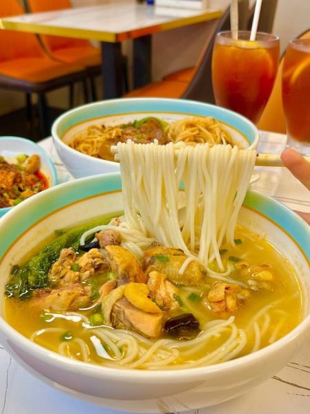 土鸡汤面怎么做_土鸡汤面需要炖多久-第2张图片-山城妙识