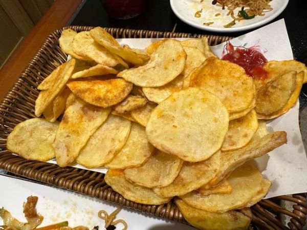 炸土豆片怎么做才脆_炸土豆片用什么调料最好吃-第3张图片-山城妙识