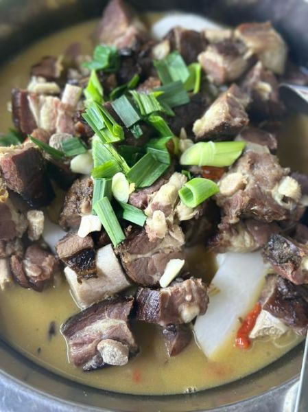 红烧腊排骨怎么做_红烧腊排骨用高压锅还是砂锅-第1张图片-山城妙识 红烧腊排骨怎么做_红烧腊排骨用高压锅还是砂锅-第1张图片-山城妙识