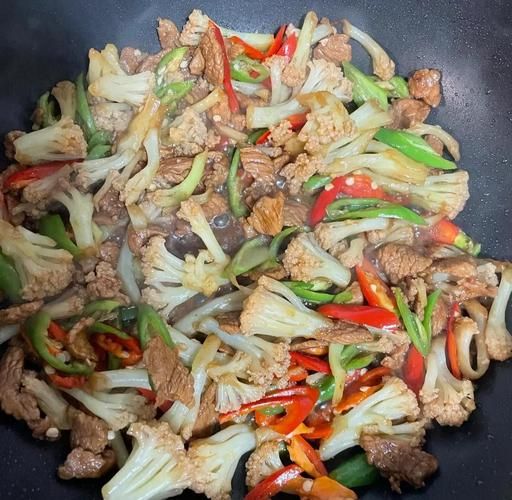 菜花炒肉怎么做_菜花炒肉的家常窍门-第1张图片-山城妙识 菜花炒肉怎么做_菜花炒肉的家常窍门-第1张图片-山城妙识