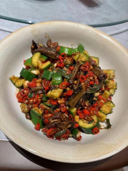 怎样烧鳝鱼鲜嫩好吃_鳝鱼怎么做不腥又滑嫩-第2张图片-山城妙识