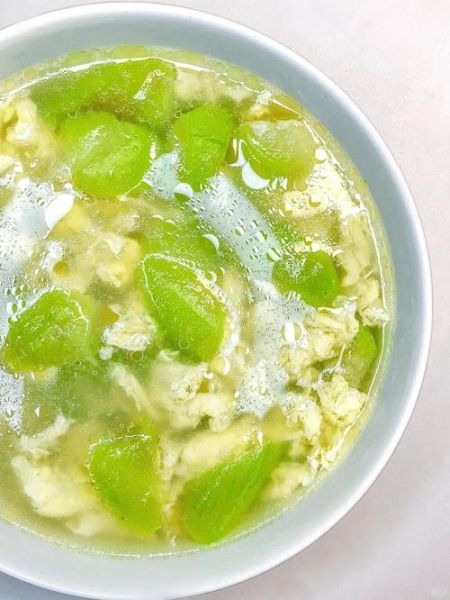 鸡蛋丝瓜汤怎么做_鸡蛋丝瓜汤的功效与作用-第1张图片-山城妙识 鸡蛋丝瓜汤怎么做_鸡蛋丝瓜汤的功效与作用-第1张图片-山城妙识