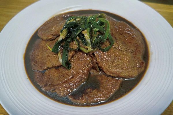 素鸡怎么烧好吃又简单_素鸡的做法窍门-第1张图片-山城妙识