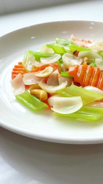 百合怎么炒好吃_百合炒什么最香-第3张图片-山城妙识 百合怎么炒好吃_百合炒什么最香-第3张图片-山城妙识