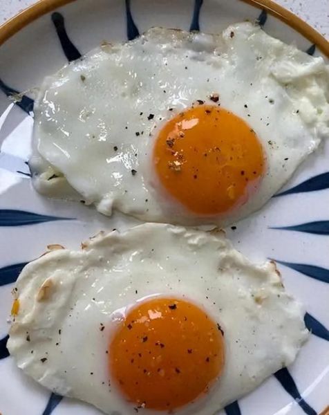 煎荷包蛋不粘锅技巧_为什么总是破皮-第2张图片-山城妙识
