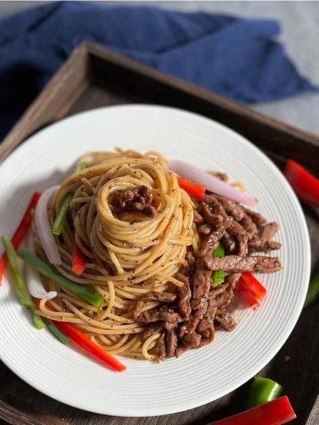 黑椒牛肉意大利面怎么做_家常做法步骤-第3张图片-山城妙识