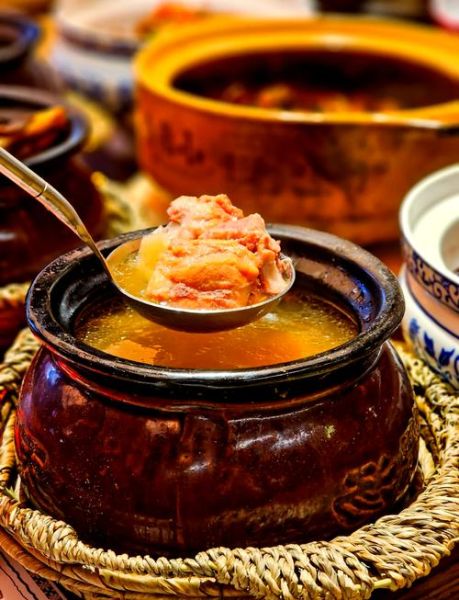 瓦罐汤怎么做才正宗_瓦罐汤配方绝密-第1张图片-山城妙识 瓦罐汤怎么做才正宗_瓦罐汤配方绝密-第1张图片-山城妙识