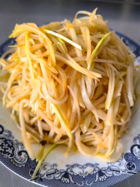 酱腌苤蓝的做法大全窍门_怎么腌苤蓝又脆又入味-第1张图片-山城妙识 酱腌苤蓝的做法大全窍门_怎么腌苤蓝又脆又入味-第1张图片-山城妙识