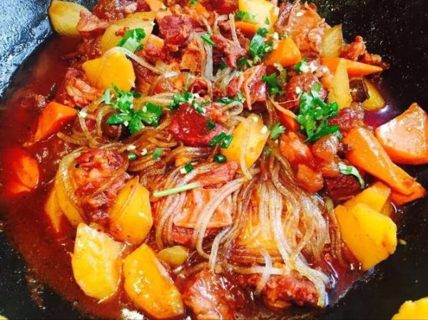 大杂烩一锅炖怎么做_大杂烩一锅炖放什么食材-第3张图片-山城妙识