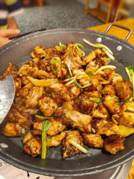 鸡怎么炒好吃_炒鸡嫩滑不柴的秘诀-第1张图片-山城妙识