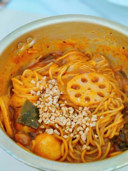 家庭版麻辣拌怎么做_麻辣拌调料比例是多少-第2张图片-山城妙识